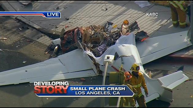 1 killed as small plane crashes on Los Angeles street - WSVN 7News ...