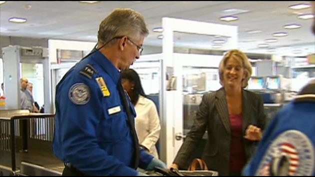 Homeland to revise airport screening; TSA head reassigned - WSVN 7News ...