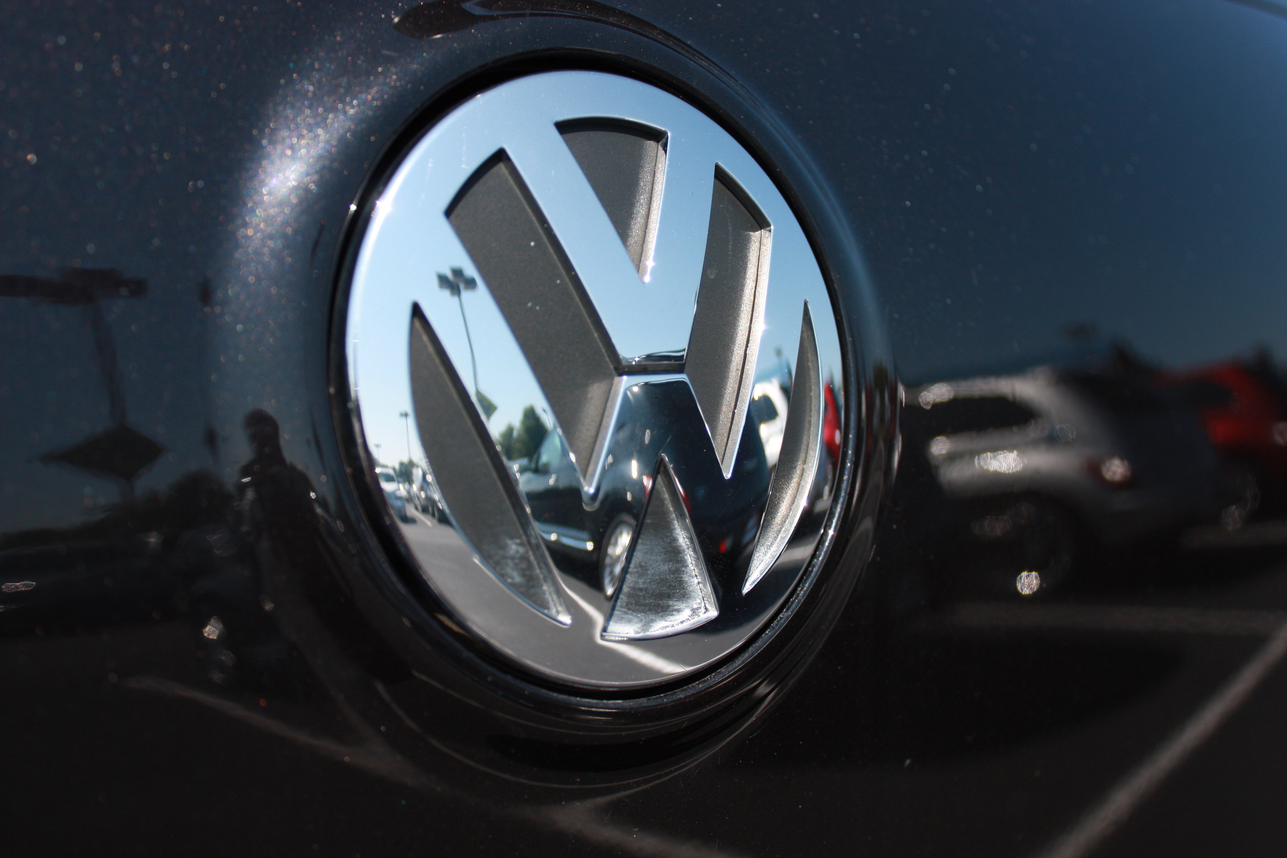 Volkswagen recalls 281K cars because engines can stall - WSVN 7News ...