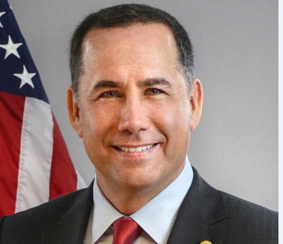 Miami Beach mayor gets own satellite radio show - WSVN 7News | Miami ...