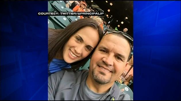 Hundreds donate blood for recovering principal Javier Perez - WSVN ...