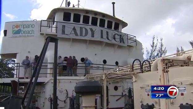 Abandoned ship arranged to sink for marine habitat - WSVN 7News | Miami ...