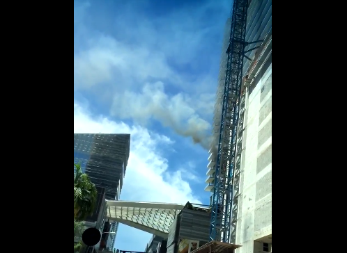 Crews extinguish fire at Brickell City Centre - WSVN 7News | Miami News ...
