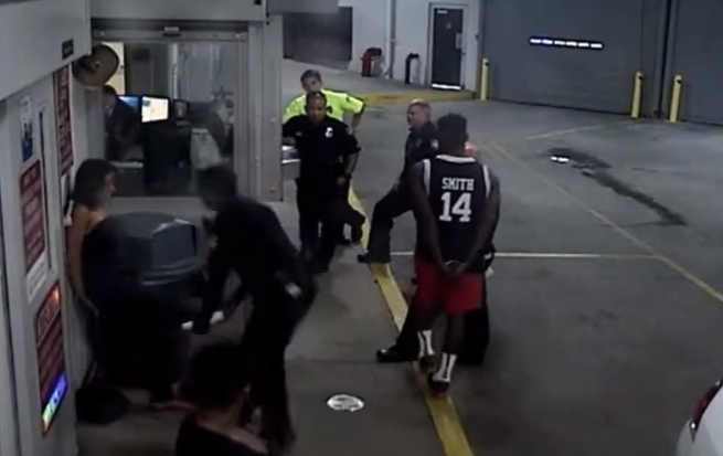 Florida Officer Fired For Beating Wont Face Felony Charge Wsvn 7news