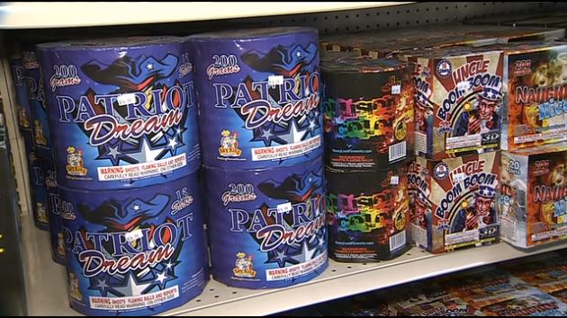 Man loses hand to firework in early July 4th celebration - WSVN 7News ...