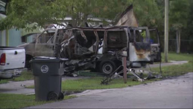Van bursts into flames, explodes in West Park - WSVN 7News | Miami News ...