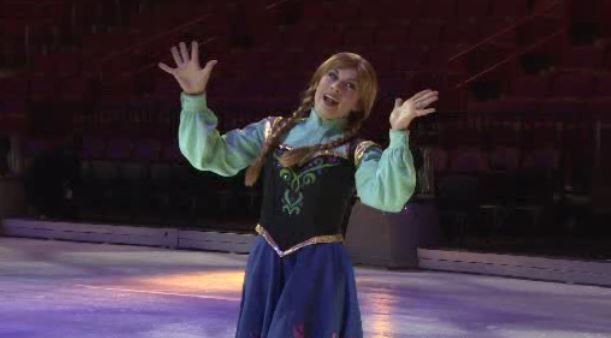New ‘Disney on Ice’ show skates into AAA - WSVN 7News | Miami News ...