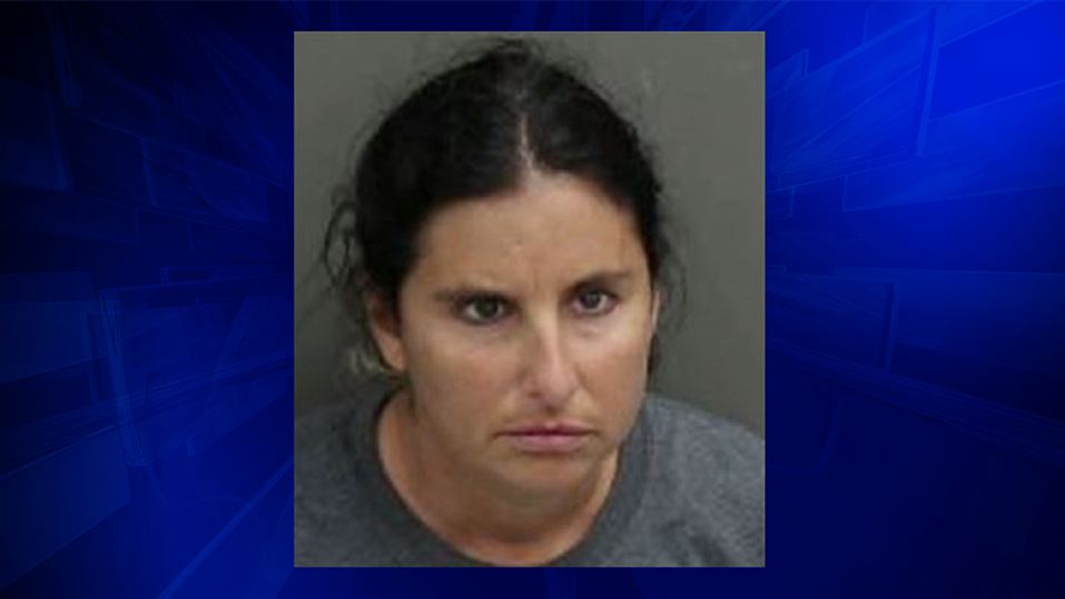 Florida teacher accused of exchanging 129,000 texts with student - WSVN ...