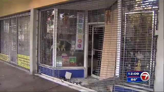 Owner comes to work to find business in flames - WSVN 7News | Miami ...