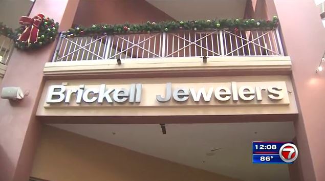 Thieves steal pricey items from Brickell jewelry store - WSVN 7News ...