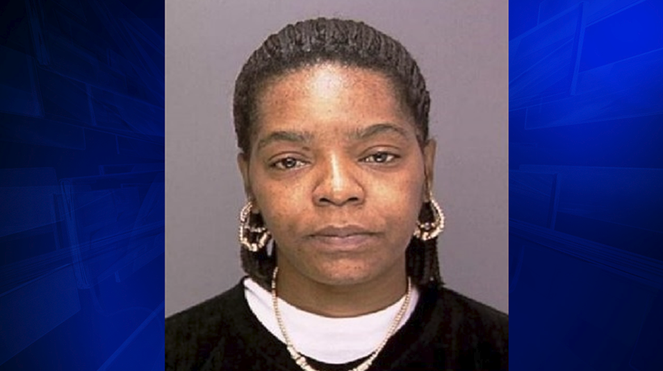 Woman accused of making death threats against lottery employees - WSVN ...