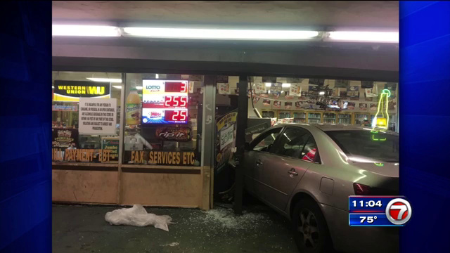 Driver knocks parked car into NW Miami-Dade convenience store - WSVN ...