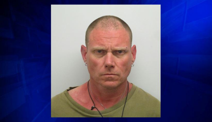 Sheriff: drunk man steals Keys forklift, ‘needed to drive’ - WSVN 7News ...