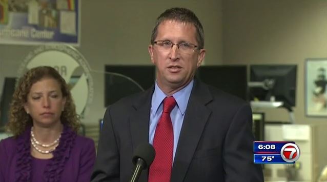 National Hurricane Center director to leave for Weather Channel - WSVN ...