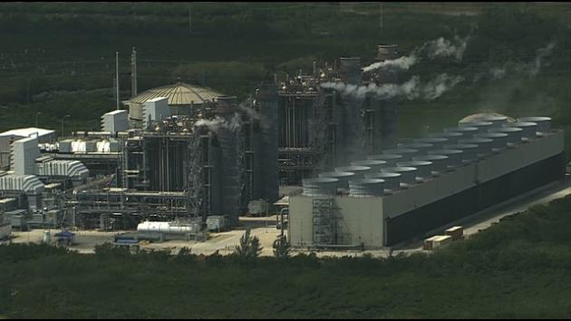 Officials looking into explosion at Turkey Point that hurt 1 - WSVN ...