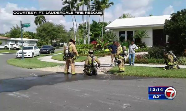 Construction crew accidentally cuts gas line - WSVN 7News | Miami News ...