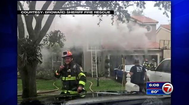 Family escapes house fire in Cooper City - WSVN 7News | Miami News ...
