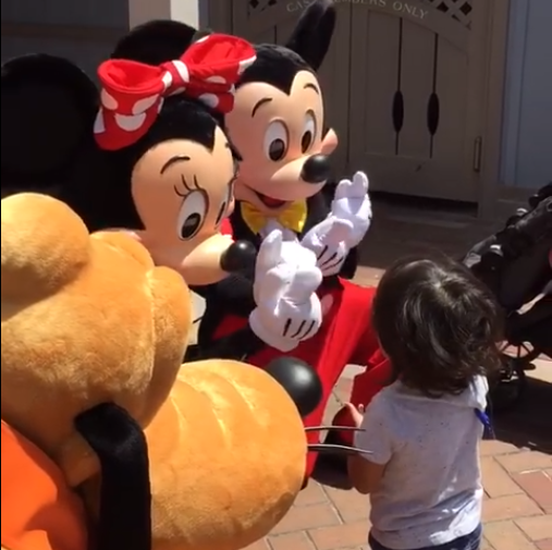 Disney characters sign ‘I love you’ to deaf boy - WSVN 7News | Miami ...