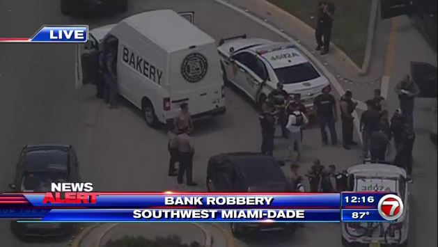 Fbi Investigating Report Of Shots Fired During Swmd Bank Robbery Wsvn