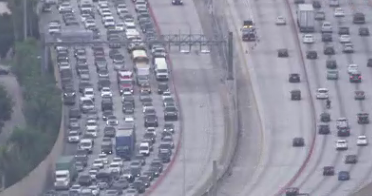 Traffic nightmare as 500K people told to leave South Florida - WSVN ...