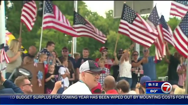 Pro-Trump rally draws hundreds, not thousands to Washington – WSVN ...