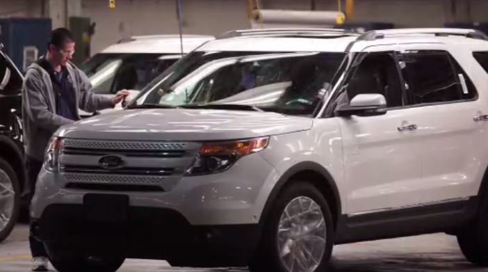 Ford recalls over 250K Explorers that can roll away in park - WSVN ...