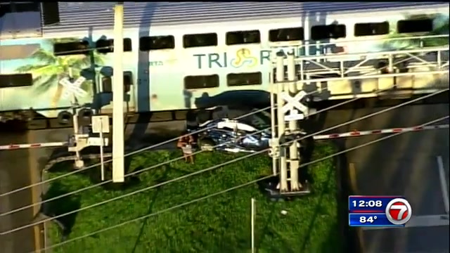 Driver OK after car struck by Tri-Rail train – WSVN 7News | Miami News ...
