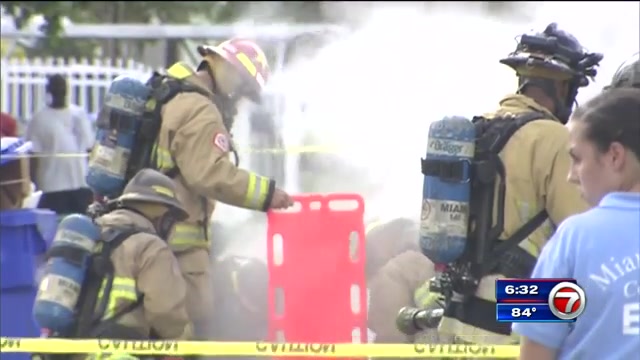 Miami crews working to repair broken gas line - WSVN 7News | Miami News ...