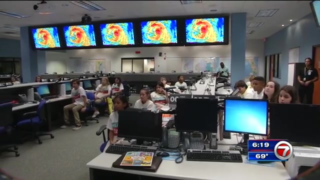 Students learn hurricane tactics from EOC employees - WSVN 7News ...