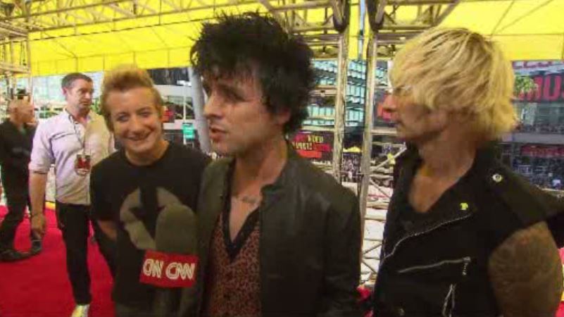 There’s a British campaign to make Green Day’s ‘American Idiot’ the No ...