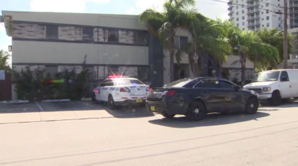 Search underway for 2 in Miami home invasion - WSVN 7News | Miami News ...