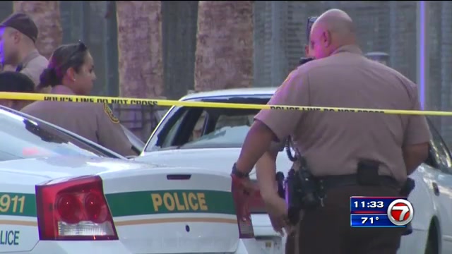 Man found shot dead inside car in NW Miami-Dade – WSVN 7News | Miami ...