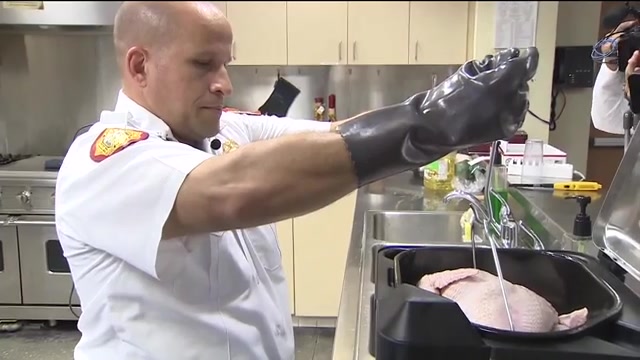 Miami-Dade Fire Rescue holds turkey safety demonstration – WSVN 7News ...