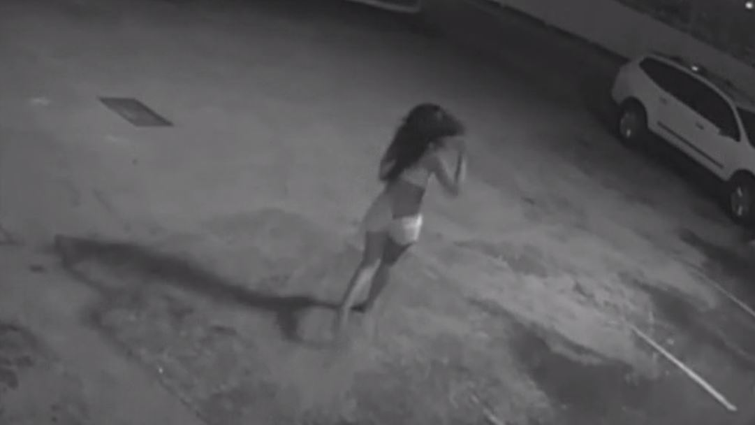 Woman Flees In Bra After Allegedly Stealing Rolex From Aventura Condo