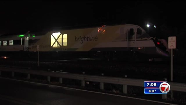 Brightline train strikes, kills man in Hollywood - WSVN 7News | Miami ...