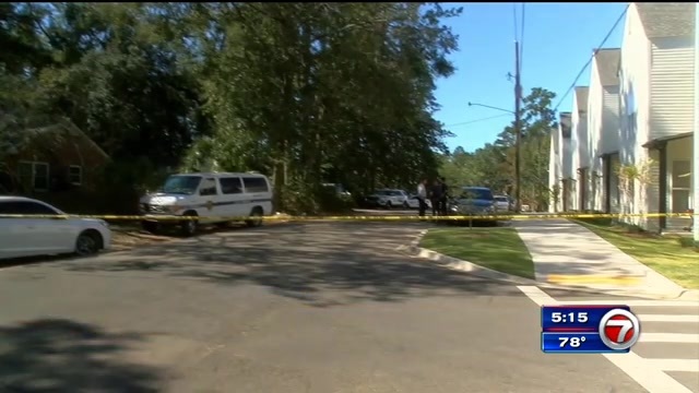 Florida State partially lifts suspension on Greek life - WSVN 7News ...