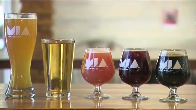 Taste 54 flavors with Flight Club at M.I.A. Beer Company - WSVN 7News ...