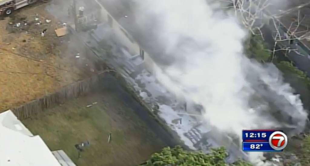 Fire in abandoned apartment building evacuates nearby daycare – WSVN ...