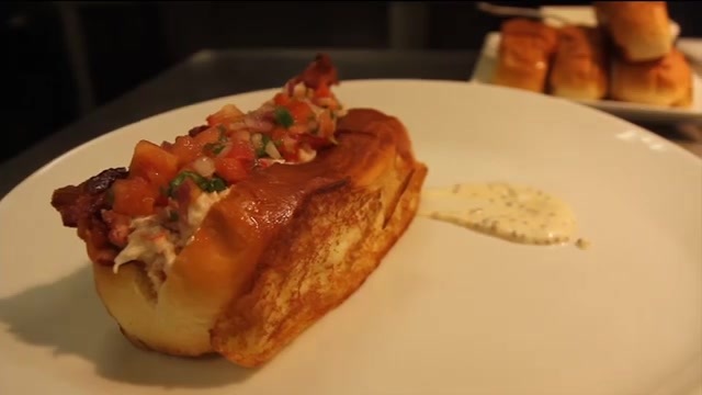 BLT Prime’s 5 at 5 happy hour promises a good time - WSVN 7News | Miami ...