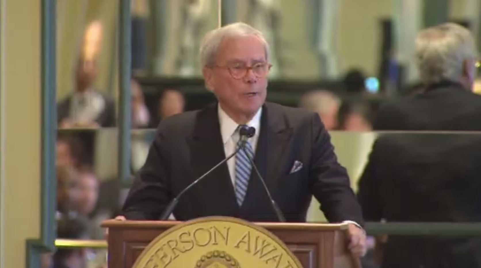 Tom Brokaw denies sexual misconduct claim by ex-NBC reporter - WSVN ...