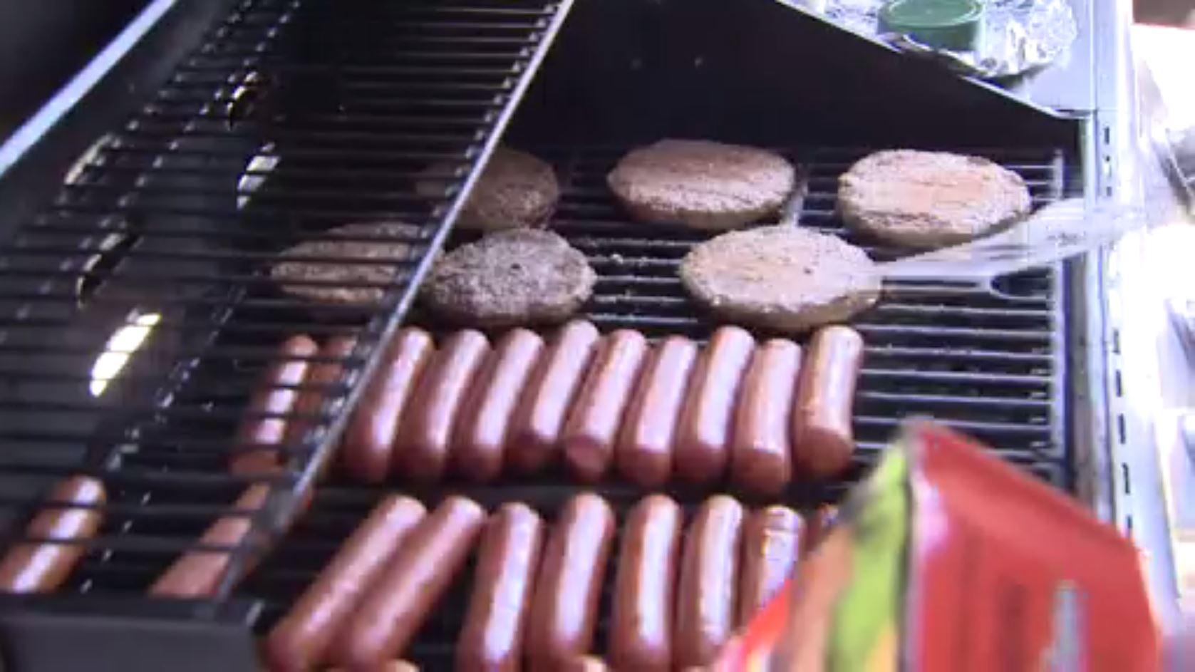 City of Miami Police host neighborhood barbecue in Liberty City - WSVN ...