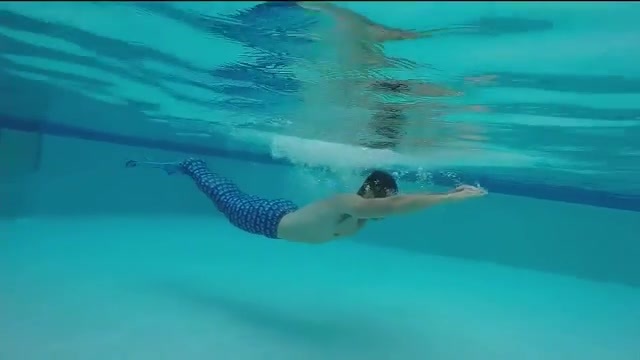 Deco’s Chris Van Vliet transforms into a merman for AquaMermaid School ...