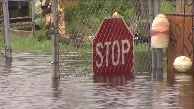 180521_bad_weather_stop_sign_submerged – WSVN 7News | Miami News ...