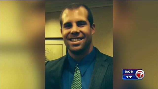 Indiana teacher who stopped school shooting earns praise – WSVN 7News ...