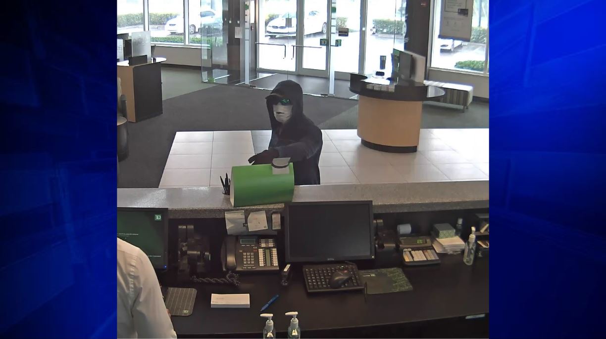 Fbi Searching For Southwest Miami Dade Bank Robber Wsvn 7news Miami