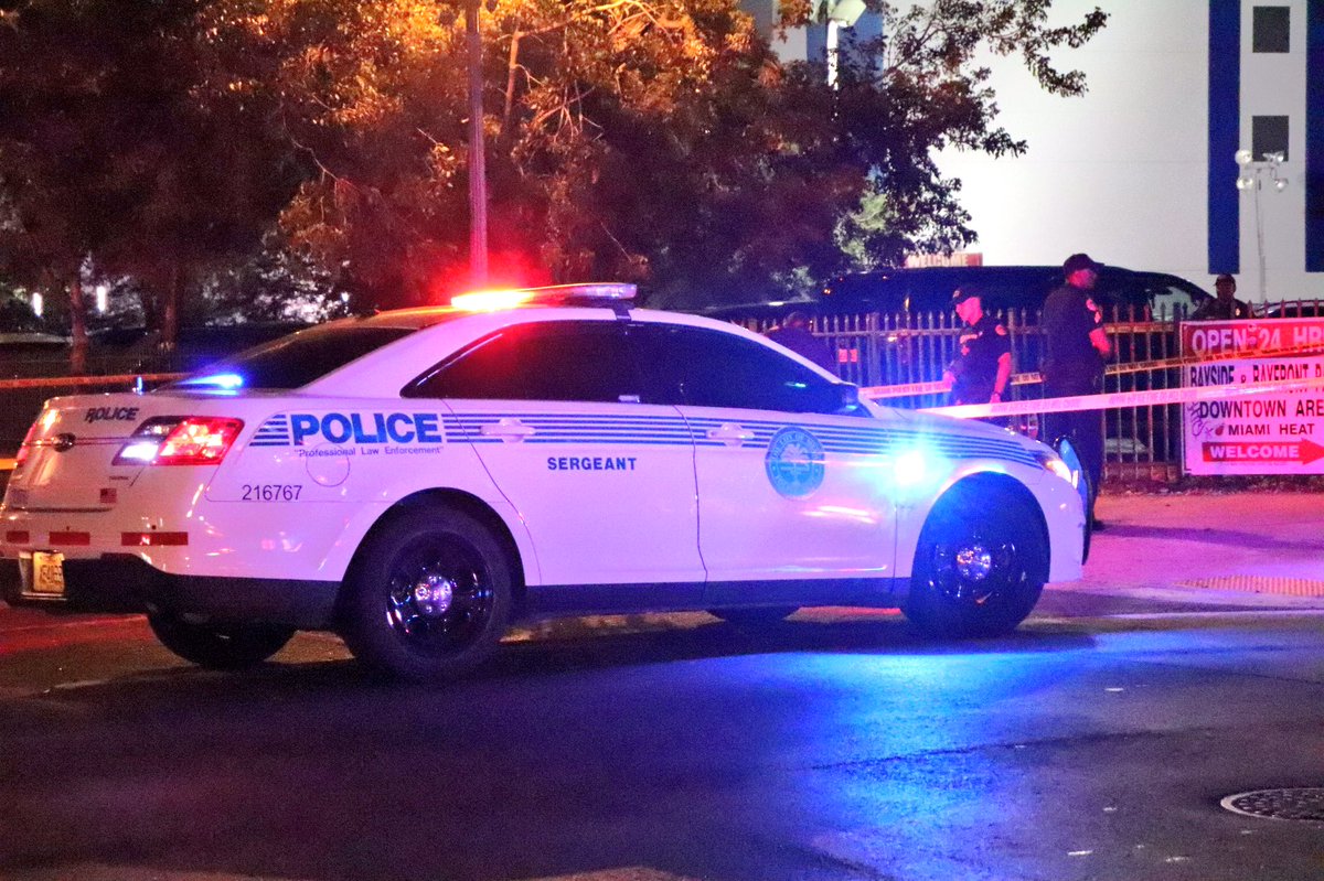 Miami’s Black officers conflicted about protests, loyalties - WSVN ...