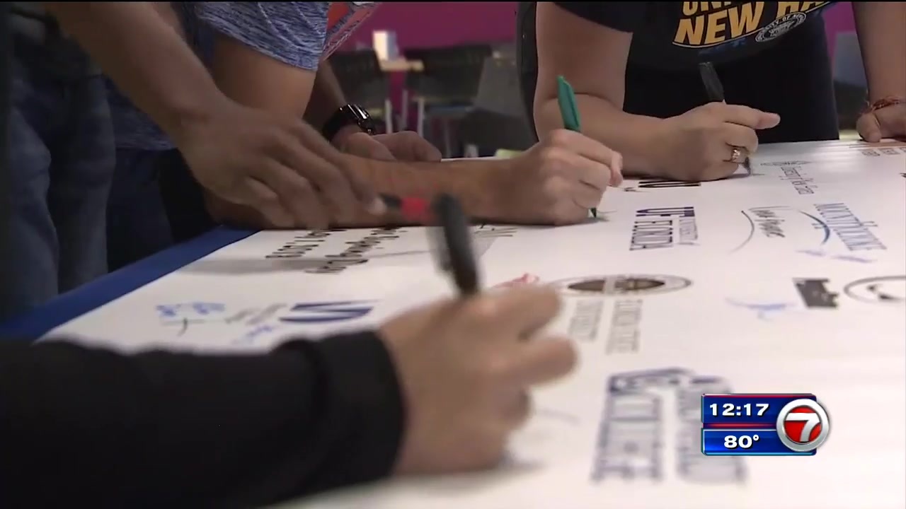 Miami’s iPrep Academy sends entire senior class to college - WSVN 7News ...