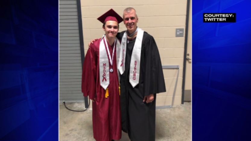 Silent forms of protest make bold statements at Parkland graduation ...