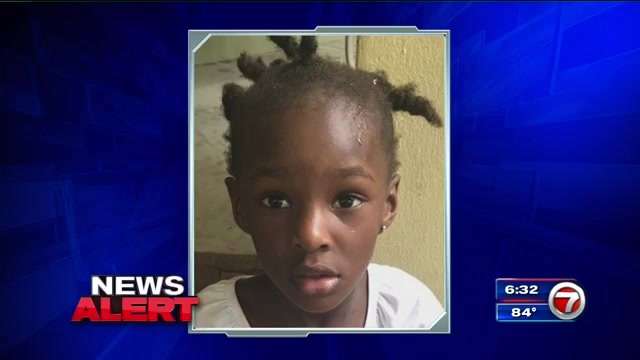Girl found wandering alone in Boynton Beach reunited with mother at ...