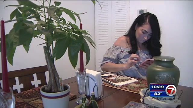 Facebook won’t return photos of user’s late mother - WSVN 7News | Miami ...